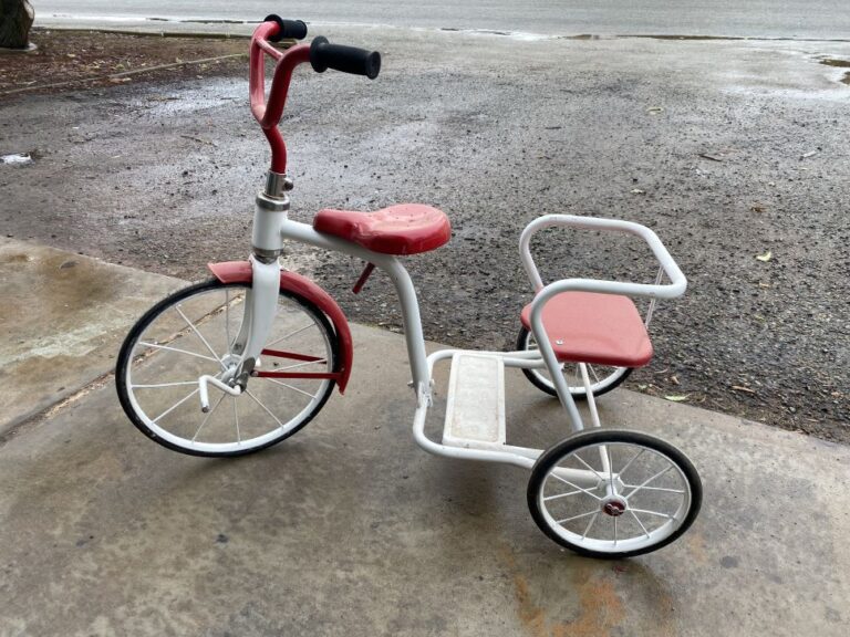 Cyclops Tricycle – Heritage Machinery Australia